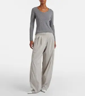 THE ROW Nezana Cashmere Sweater - Grey