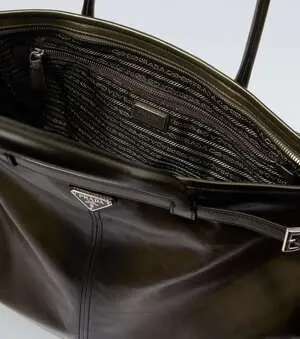 Prada Bonnie Leather Tote Bag - Black