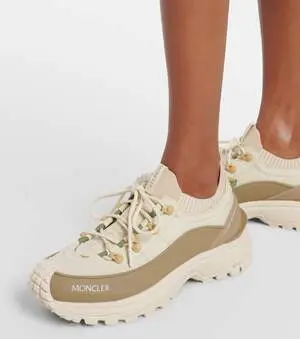 Moncler Trailgrip Lite 3 Sneakers - Beige