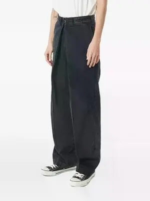 KURO Bigtuck Denim Trousers
