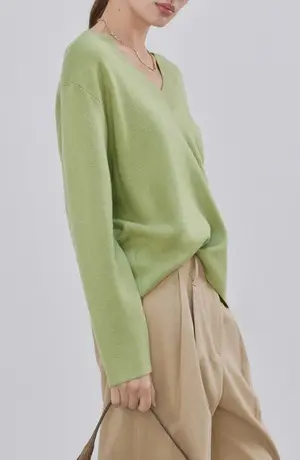 Mango V-neck Sweater - Green