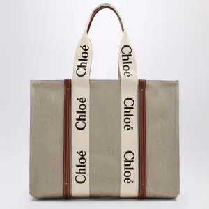 Chloé Large Woody Tote Bag In Canvas - Beige