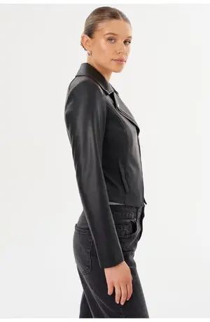 LAMARQUE Fitted Faux Leather Jacket - Black