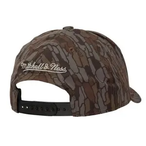Mitchell & Ness Los Angeles Kings Hidden Pro Crown Adjustable Cap