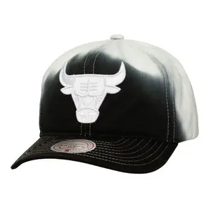 Mitchell & Ness White Chicago Bulls Dip Dye Pro Crown Adjustable Hat - Black