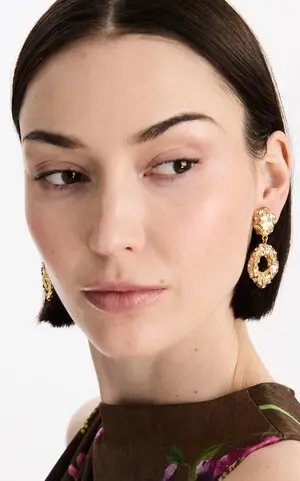 Oscar De La Renta Hammered Stone Drop Earrings
