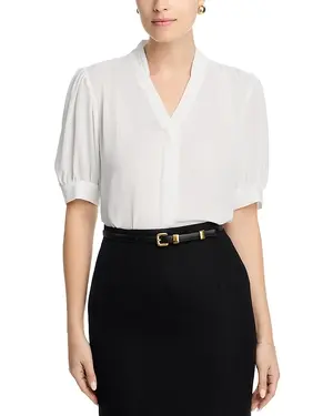 T Tahari Short Sleeve V-neck Top - White Star