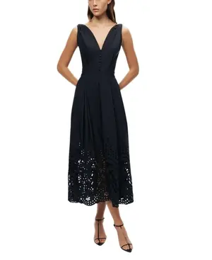 NOCTURNE Sleeveless Embroidered Midi Dress