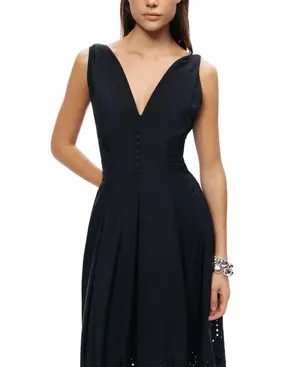 NOCTURNE Sleeveless Embroidered Midi Dress