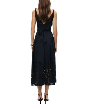 NOCTURNE Sleeveless Embroidered Midi Dress