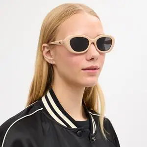 COACH C Hardware Round Sunglasses - Eggshell