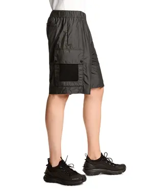Moncler Elasticated Cargo Shorts - Black