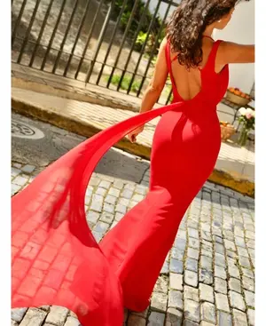 MISS CIRCLE NEW YORK Ulanda Chiffon Lace Backless Maxi Train Gown