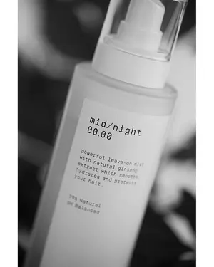 MID/NIGHT 00.00 Hair Mist 00.04 - One-color