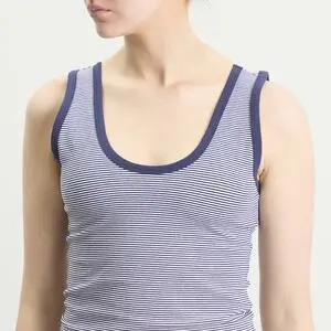 Good American Super Stretch Ringer Tank