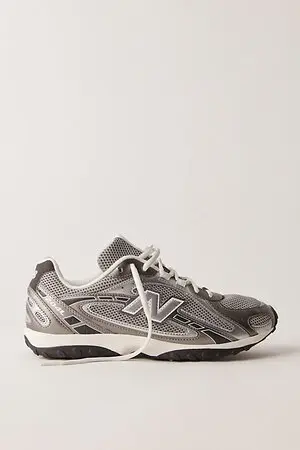 NEW BALANCE 204l Sneakers - Grey