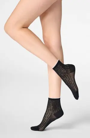 Oroblu Ajour Pointelle Ankle Socks - Black