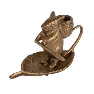 STORIED HOME Mouse-on-leaf Taper Holder