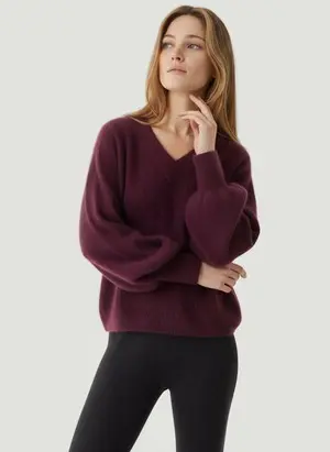 Majestic Filatures Long Sleeve V-neck Pullover Sweater