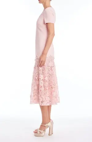 Badgley Mischka Mixed Media Floral Lace Cocktail Dress