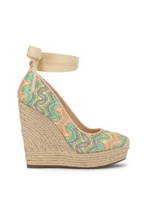 Vince Camuto Zexie Platform Wedge - Raffia Chevron