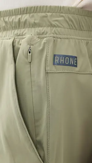 RHONE 7 Pursuit Shorts