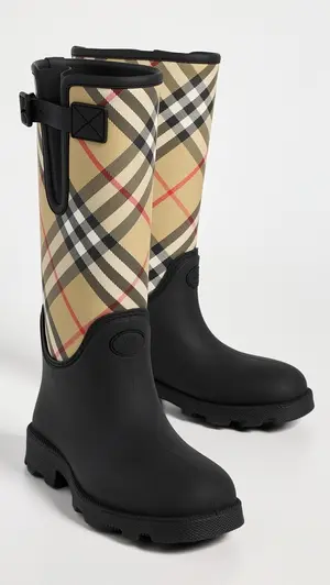 Burberry Rubber Marsh Stamp High Boots