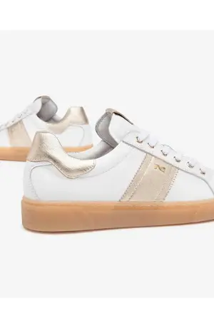NEROGIARDINI Low Top Sneaker