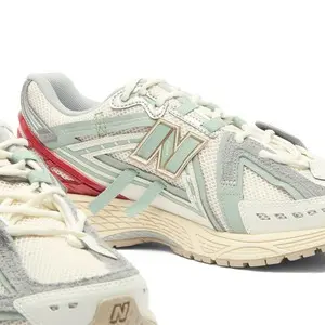 NEW BALANCE 1906 Sneaker