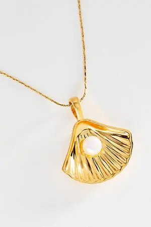 HERMINA ATHENS Kochyli Seashell Charm - Gold
