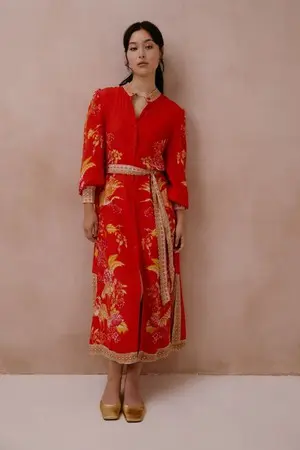 RAISHMA Floral Printed V-neck Midi Dress - Red