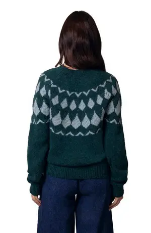 CELTIC & CO. Lofty Diamond Yoke Sweater
