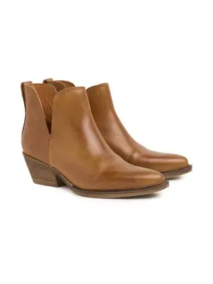 CELTIC & CO. Leather Split Detail Ankle Boots