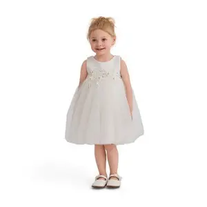 TULLEEN Ribbon Bloom Gown White