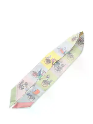 Hermès 10s Printed Silk Tie