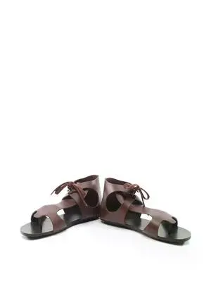 Hermès Garate Leather Thong Sandals