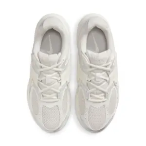Nike V5 Rnr Sneakers - Grey
