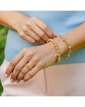 CAPUCINE DE WULF Berry Icon Ring