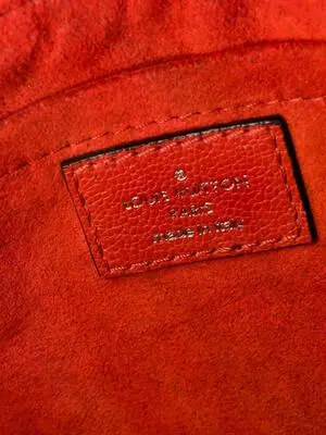 LOUIS VUITTON Very Messenger Monogram