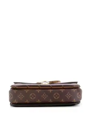 LOUIS VUITTON Pochette Metis Reverse Monogram Canvas - Brown
