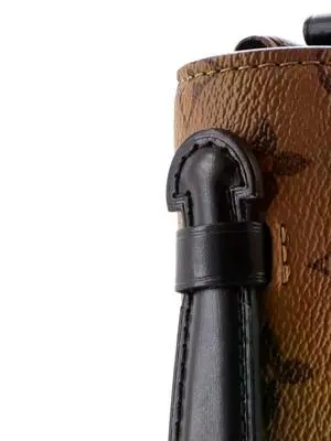 LOUIS VUITTON Pochette Metis Reverse Monogram Canvas - Brown