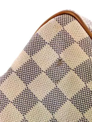 LOUIS VUITTON Damier 25 Satchel