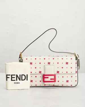FWRD RENEW Fendi Chinese Valentine's Day Karligraphy Baguette 1997 Shoulder Bag - White