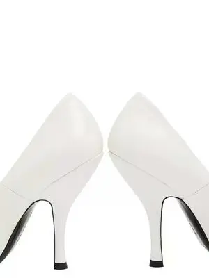 JUDE Date Round-toe Pumps - White