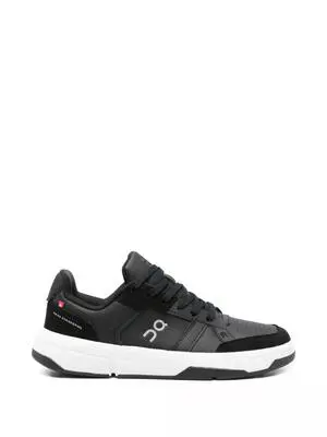 On Roger Clubhouse Sneakers - Black