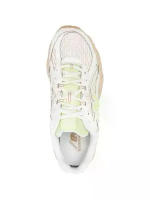 NEW BALANCE 740 Logo Sneakers
