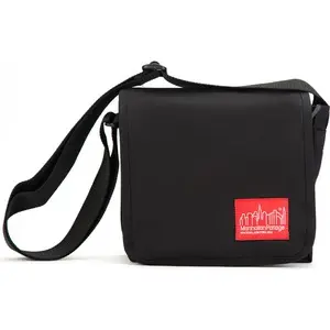 MANHATTAN PORTAGE Dj Crossbody Bag - Black