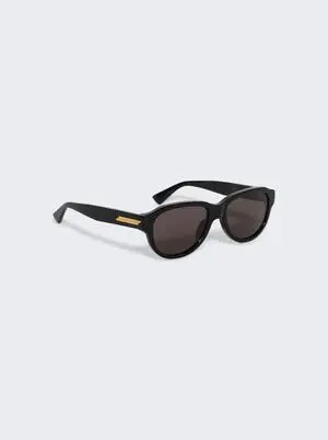 Bottega Veneta Round Sunglasses