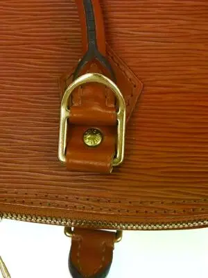 LOUIS VUITTON 1997 Epi Alma Handbag - Brown
