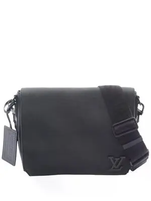 LOUIS VUITTON 2021-2025 Aerogram Takeoff Messenger Crossbody Bag - Black